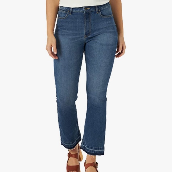 Wrangler | Jeans | Nwt Wrangler Womens Kick Flare High Rise Crop Jean ...